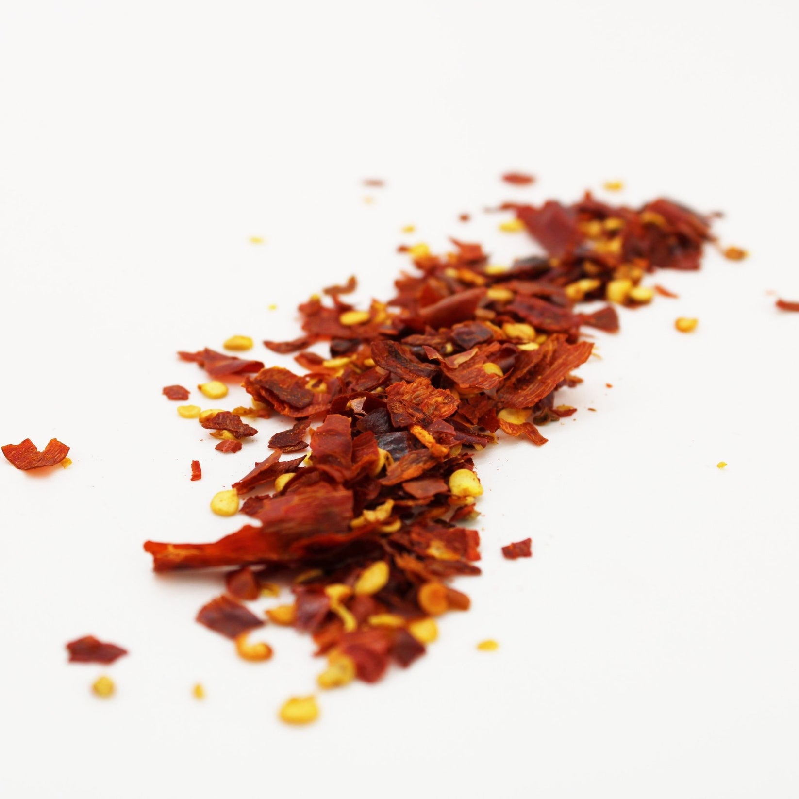 TuttoCalabria Dry Crushed Calabrian Chili Flakes, 35.27 o ...